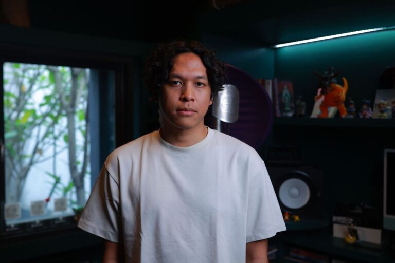 Hindia Baskara Putra – Biodata Lengkap - Biodata Artis